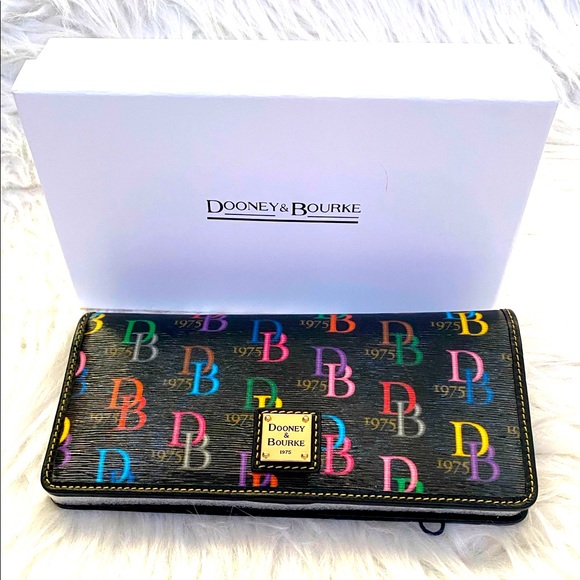 Dooney & Bourke | Bags | Dooney And Bourke Db75 Multi Slim Wallet ...